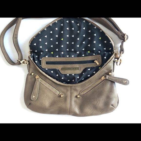 Street Level | Bags | Street Level Crossbody Bag | Poshmark